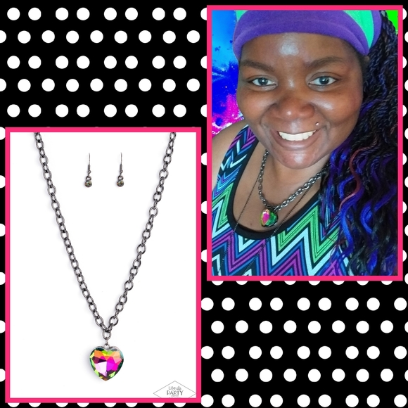 paparazzi | Jewelry | 2 Paparazzi Flirtatiously Flashy Multi Necklace ...